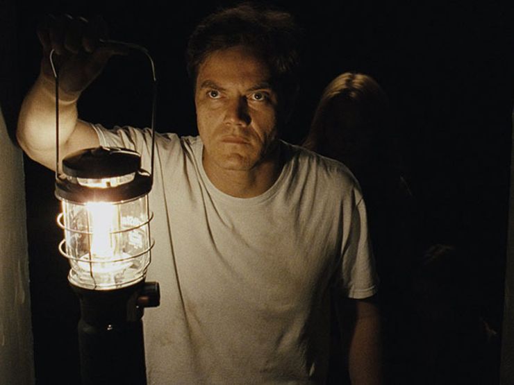 10 Terrifying Non-Horror Movies That Deliver the Chills