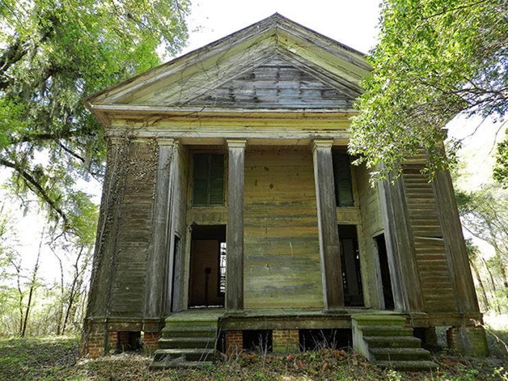 8 Truly Haunted Churches