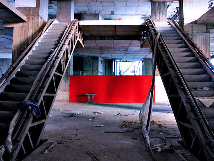 A Ghost Tower in the Sky: Bangkok’s Creepy Abandoned Skyscraper