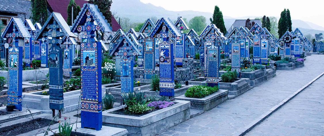 7 Amazing Cemeteries to Visit Before You Die