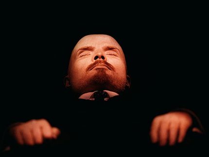 In Death as in Life: 10 Famous Corpses You Can Actually Visit