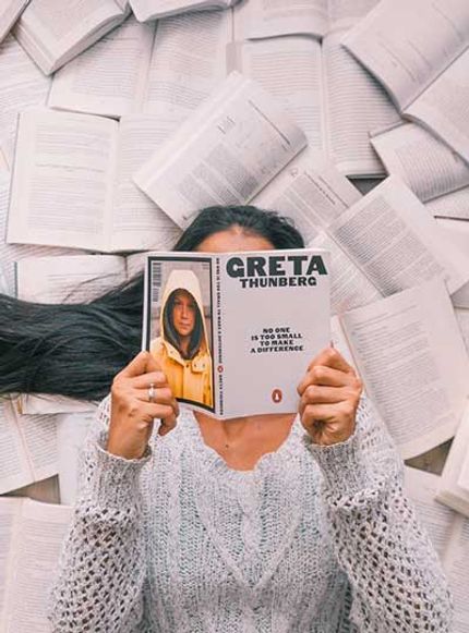 6 Incredible Benefits of Reading Books