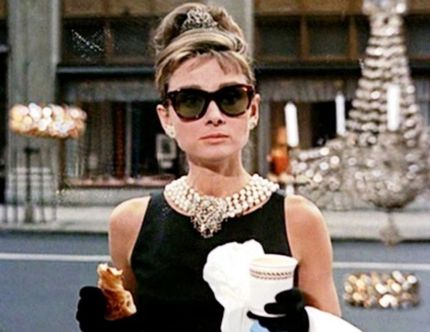 The Best Old Romance Movies That Still Make Us Swoon