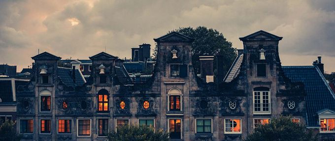 9 Spooky Novellas for Halloween