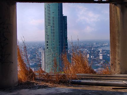 A Ghost Tower in the Sky: Bangkok’s Creepy Abandoned Skyscraper