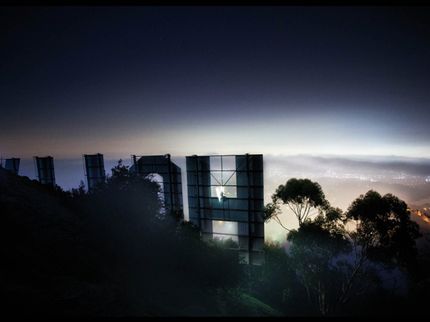 Peg Entwistle: The Ghost of the Hollywood Sign