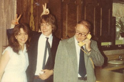 17 Disturbing Unresolved Mysteries the Internet Can’t Get Over