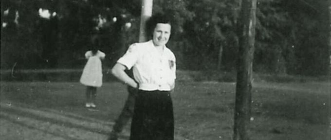 Haunted Camera: 15 People Share Their Chilling Ghost Photos