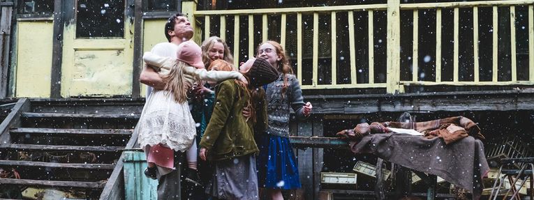 10 Touching Memoirs for Fans of 'The Glass Castle'