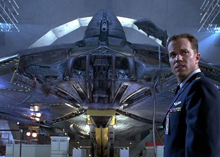 9 Awesome Military Movie Scenes No Soldier Actually Gets To Do