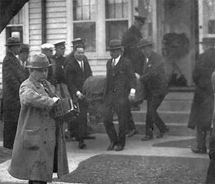 Double Indemnity: The Real-Life Murder That Inspired a Crime Noir Classic