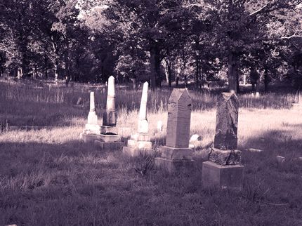 22 Haunting Cemeteries That Will Scare You to Death